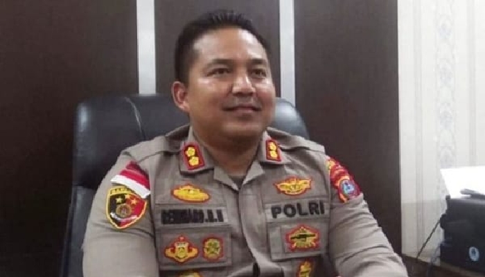 Mutasi Polri, AKBP Reinhard Dicopot Mutasi Polri, AKBP Reinhard Dicopot